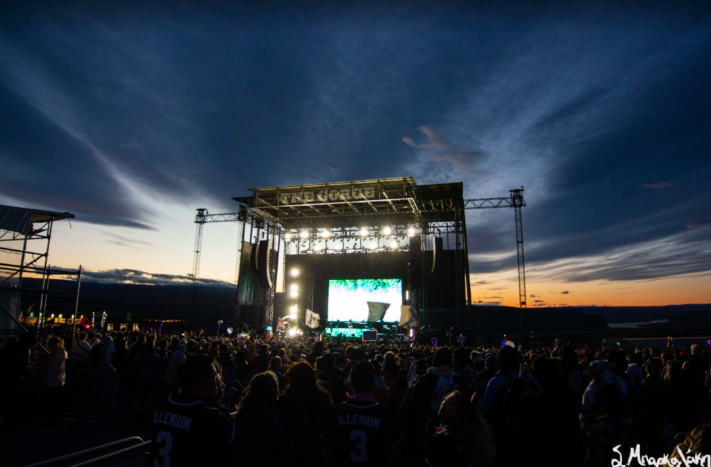ILLENIUM Memorial Day Weekend at the Gorge | playXear.com